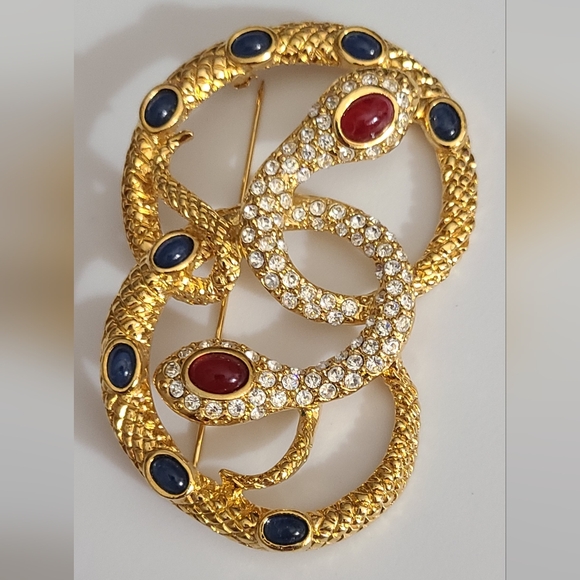 Kenneth Jay Lane | Jewelry | Kenneth Jay Lane Kjl For Avon Dual Snake Brooch Medusa 8s Vintage ...